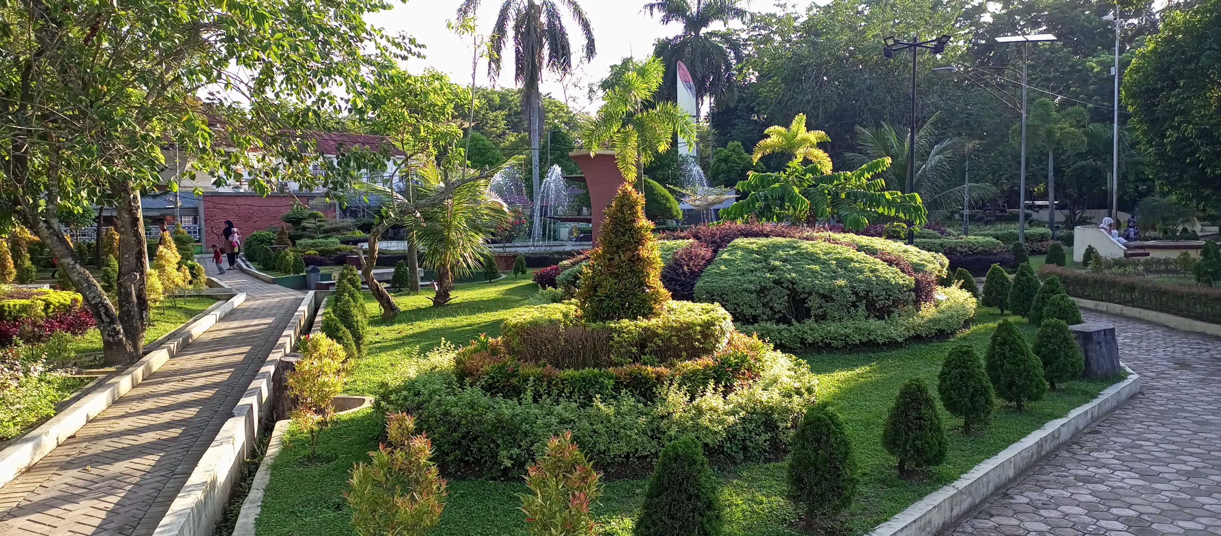 Taman Bambu Runcing, Lokasi Wisata Favorit Keluarga di Kota Langsa